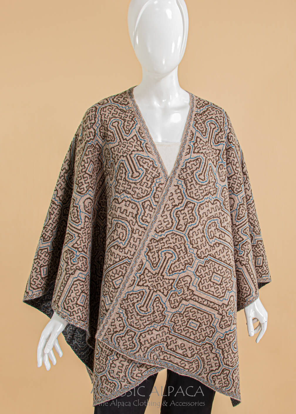 Wholesale Stoles Shawls And Ruanas: Manu Baby Alpaca Ruana